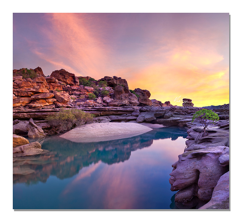 Life and Times Of Mark Stothard - Luminous Landscape