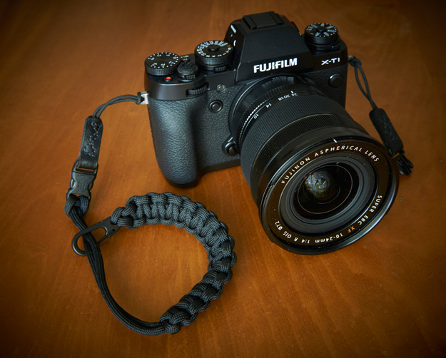 The Ultimate Mirrorless Camera Strap? - Luminous Landscape